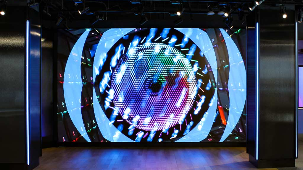 The 7 Best Retail Digital Video Display Systems For 2022